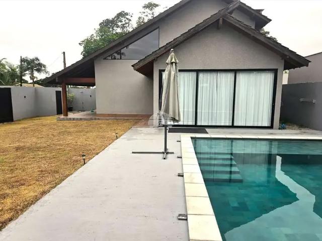 Casa / Sobrado para Venda em Itapoá/SC Praia Continental 3 Quartos