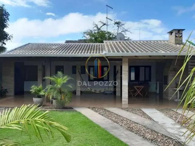 Casa / Sobrado para Venda em Itapoá/SC Princesa do Mar 2 Quartos