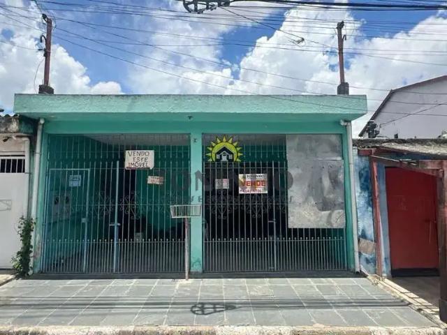 Casa / Sobrado para Venda em Itaquaquecetuba/SP Jardim Adriane 4 Quartos
