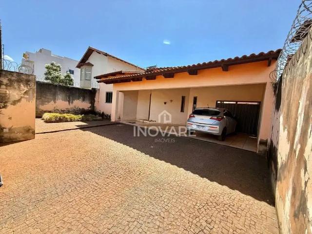 Casa / Sobrado para Venda em Itumbiara/GO Alto da Boa Vista 3 Quartos