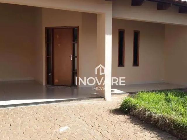 Casa / Sobrado para Venda em Itumbiara/GO Alto da Boa Vista 3 Quartos