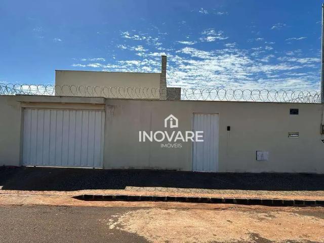 Casa / Sobrado para Venda em Itumbiara/GO Residencial Beira Rio I 3 Quartos