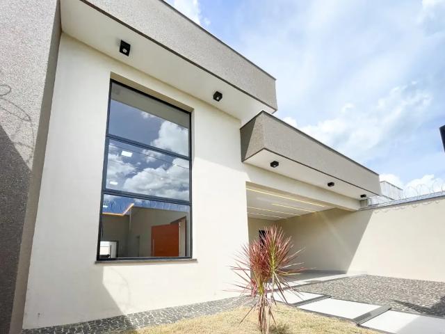 Casa / Sobrado para Venda em Itumbiara/GO Residencial Beira Rio II 3 Quartos