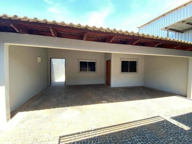 Casa / Sobrado para Venda em Itumbiara/GO Setor Industrial 2 Quartos