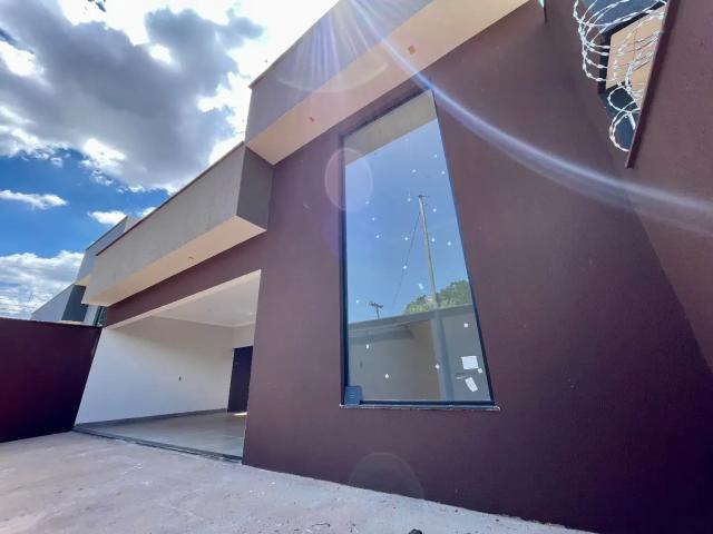 Casa / Sobrado para Venda em Itumbiara/GO Setor Nossa Senhora da Saúde 3 Quartos