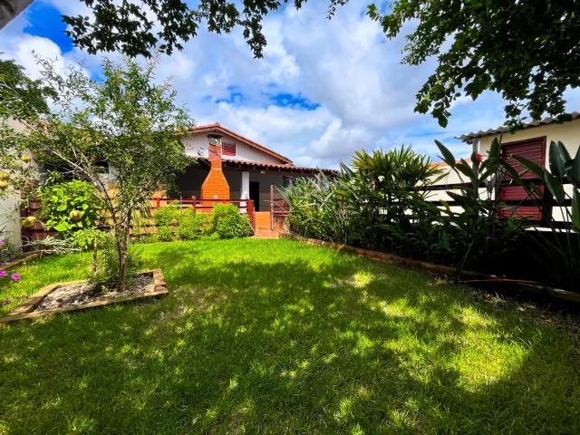 Casa / Sobrado para Venda em Itumbiara/GO Setor Nova Aurora 3 Quartos