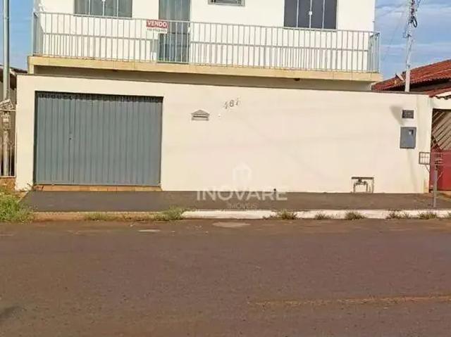 Casa / Sobrado para Venda em Itumbiara/GO Setor Social 3 Quartos