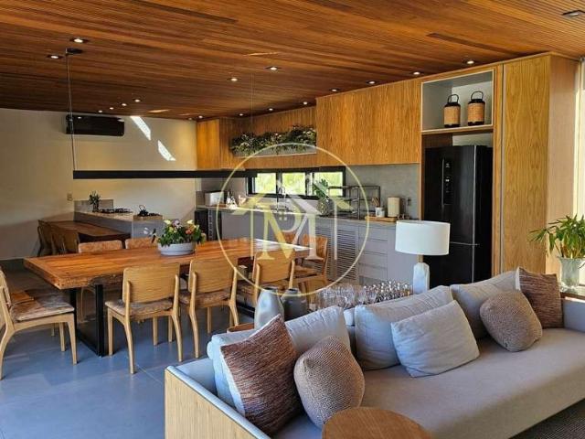 Casa / Sobrado para Venda em Itu/SP Vila Martins 5 Quartos