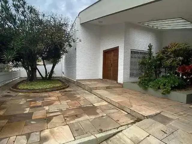 Casa / Sobrado para Venda em Itu/SP Vila Nova 4 Quartos