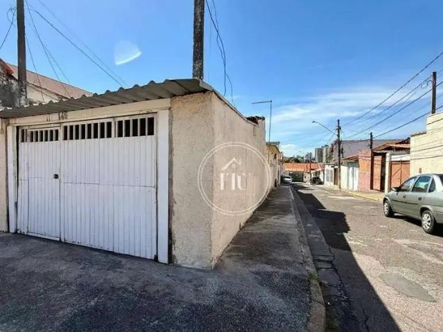 Casa / Sobrado para Venda em Itu/SP Vila Cleto 3 Quartos