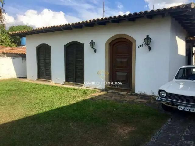 Casa / Sobrado para Venda em Itu/SP Centro 4 Quartos