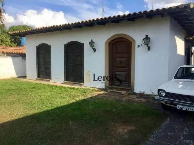 Casa / Sobrado para Venda em Itu/SP Centro 4 Quartos