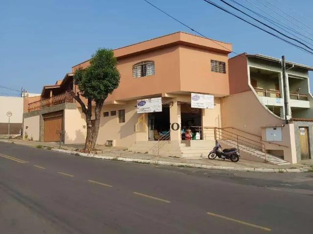 Casa / Sobrado para Venda em Itu/SP Cruz das Almas 3 Quartos