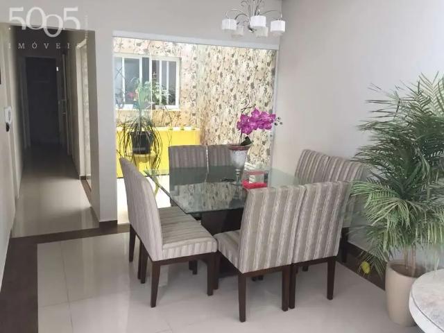 Casa / Sobrado para Venda em Itu/SP Itu Novo Centro 4 Quartos