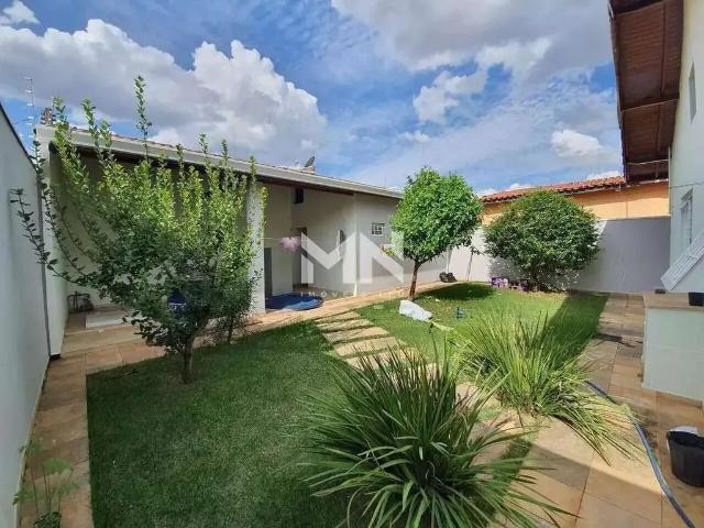 Casa / Sobrado para Venda em Itu/SP Jardim das Rosas 4 Quartos