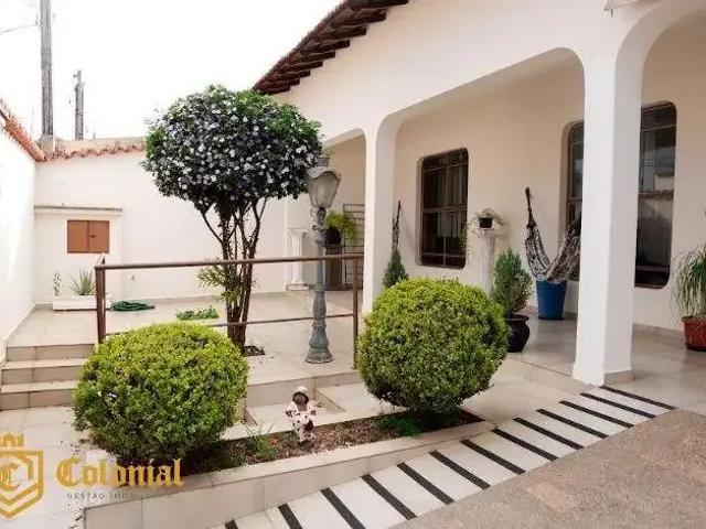 Casa / Sobrado para Venda em Itu/SP Vila Padre Bento 4 Quartos
