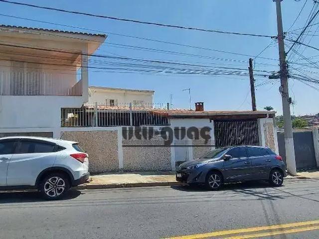 Casa / Sobrado para Venda em Itu/SP Núcleo Habitacional São Judas Tadeu 4 Quartos