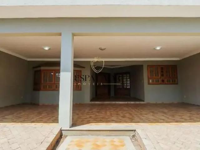 Casa / Sobrado para Venda em Itu/SP Parque Residencial Presidente Médici 4 Quartos