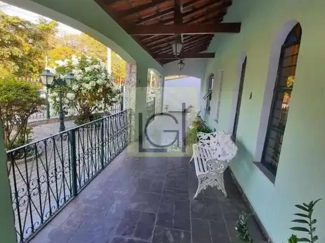 Casa / Sobrado para Venda em Itu/SP Parque Residencial Presidente Médici 4 Quartos