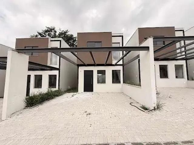Casa / Sobrado para Venda em Itu/SP Pinheirinho 3 Quartos
