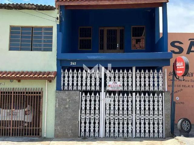 Casa / Sobrado para Venda em Itu/SP São Luiz 4 Quartos