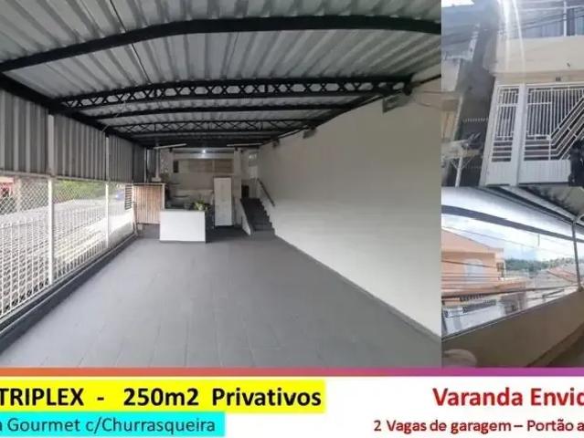 Casa / Sobrado para Venda em Jandira/SP Centro 3 Quartos