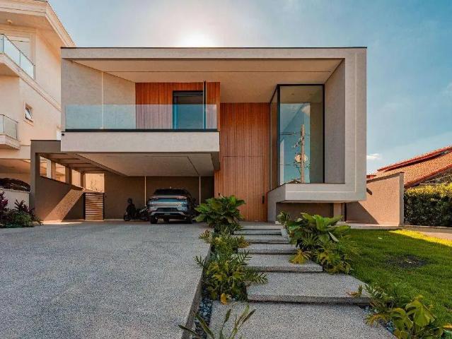 Casa / Sobrado para Venda em Jandira/SP Jardim do Golf I 5 Quartos