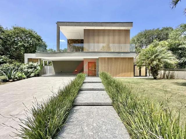 Casa / Sobrado para Venda em Jandira/SP Jardim do Golf I 5 Quartos