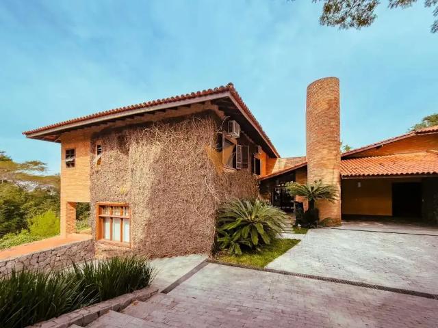 Casa / Sobrado para Venda em Jandira/SP Jardim do Golf I 5 Quartos