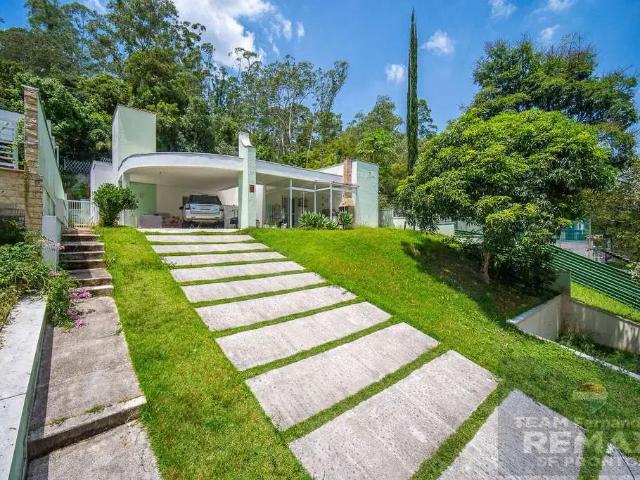 Casa / Sobrado para Venda em Jandira/SP Jardim do Golf I 3 Quartos