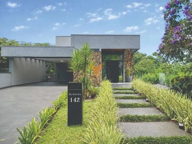 Casa / Sobrado para Venda em Jandira/SP Jardim do Golf I 3 Quartos