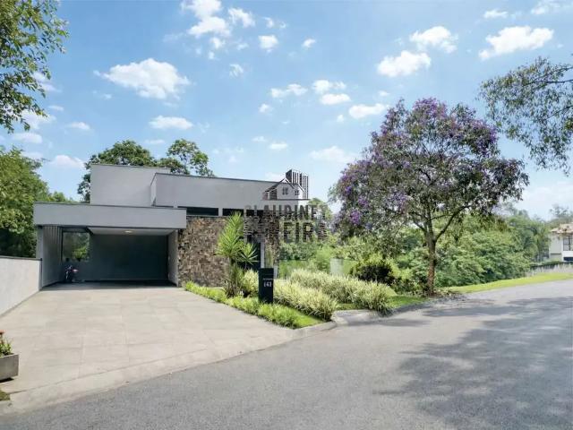 Casa / Sobrado para Venda em Jandira/SP Jardim do Golf I 3 Quartos