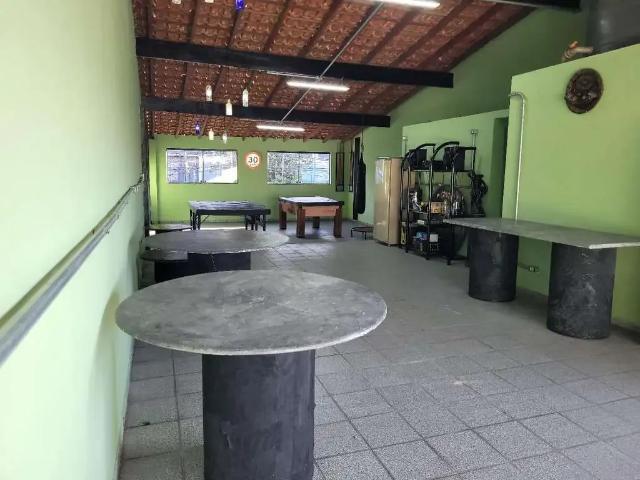 Casa / Sobrado para Venda em Jandira/SP Jardim Europa 4 Quartos