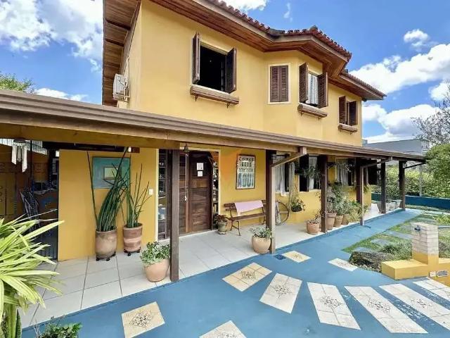 Casa / Sobrado para Venda em Jandira/SP Nova Higienópolis 3 Quartos