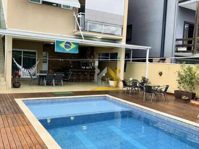 Casa / Sobrado para Venda em Jandira/SP Parque Nova Jandira 5 Quartos