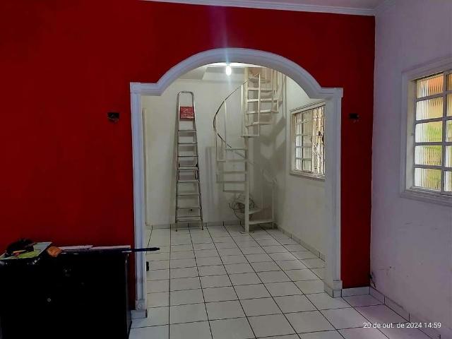 Casa / Sobrado para Venda em Jandira/SP Parque dos Lagos 3 Quartos