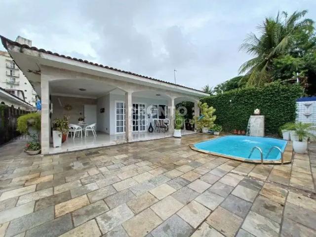 Casa / Sobrado para Venda em Jaboatão dos Guararapes/PE Candeias 4 Quartos