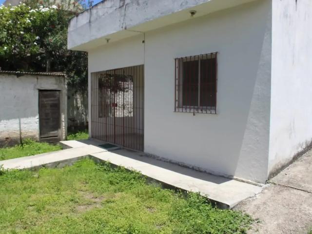 Casa / Sobrado para Venda em Jaboatão dos Guararapes/PE Piedade 2 Quartos