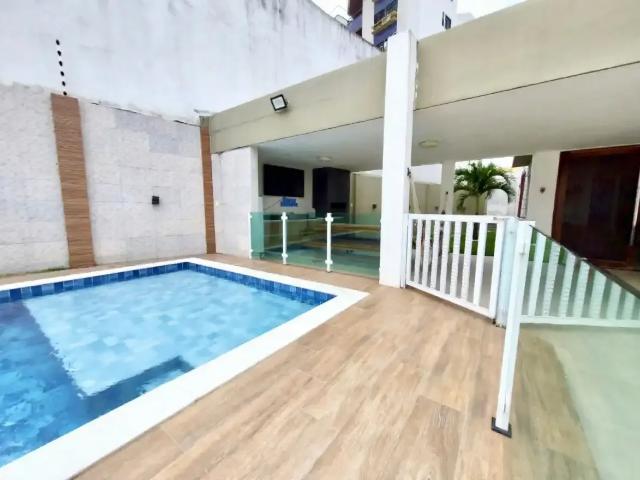 Casa / Sobrado para Venda em Jaboatão dos Guararapes/PE Piedade 4 Quartos