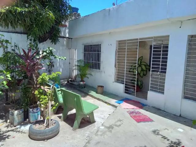 Casa / Sobrado para Venda em Jaboatão dos Guararapes/PE Piedade 4 Quartos
