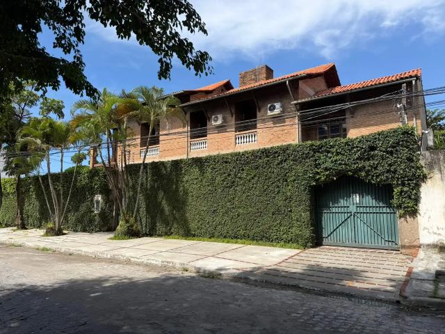 Casa / Sobrado para Venda em Jaboatão dos Guararapes/PE Piedade 5 Quartos