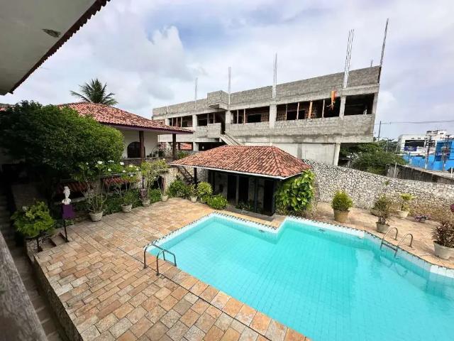 Casa / Sobrado para Venda em Jaboatão dos Guararapes/PE Piedade 5 Quartos
