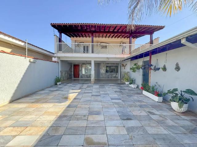 Casa / Sobrado para Venda em Jaboticabal/SP Jardim Grajaú 3 Quartos