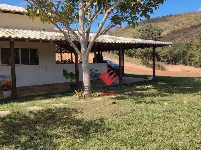 Casa / Sobrado para Venda em Jaboticatubas/MG Zona Rural 3 Quartos