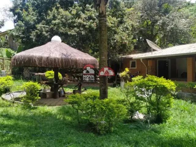 Casa / Sobrado para Venda em Jacareí/SP Condomínio Lagoinha 3 Quartos