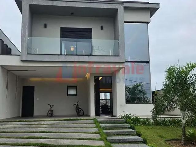 Casa / Sobrado para Venda em Jacareí/SP Condomínio Residencial Fogaça 4 Quartos