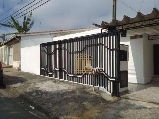 Casa / Sobrado para Venda em Jacareí/SP Conjunto São Benedito 3 Quartos
