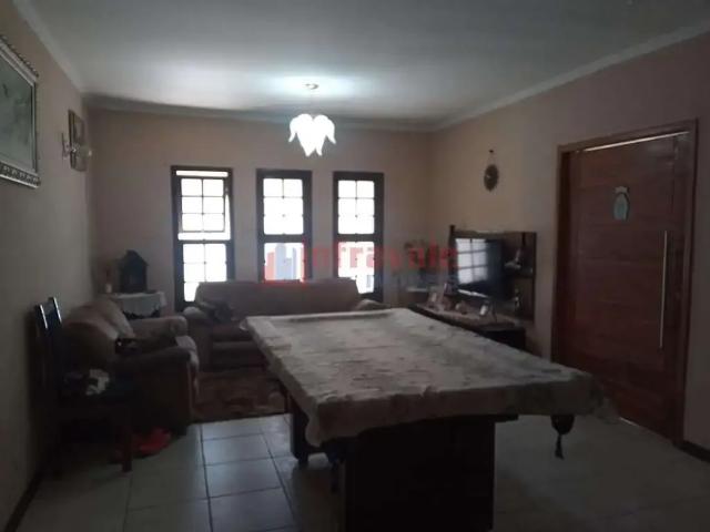 Casa / Sobrado para Venda em Jacareí/SP Centro 1 Quartos