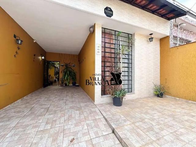 Casa / Sobrado para Venda em Jacareí/SP Centro 2 Quartos