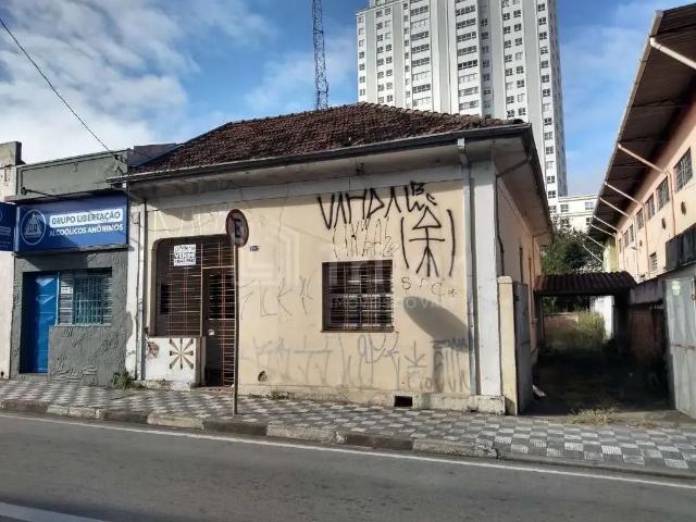 Casa / Sobrado para Venda em Jacareí/SP Centro 2 Quartos